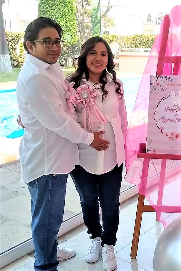 Todo Un Éxito El Baby Shower De Regina Estefanía – VIVE & COMENTA