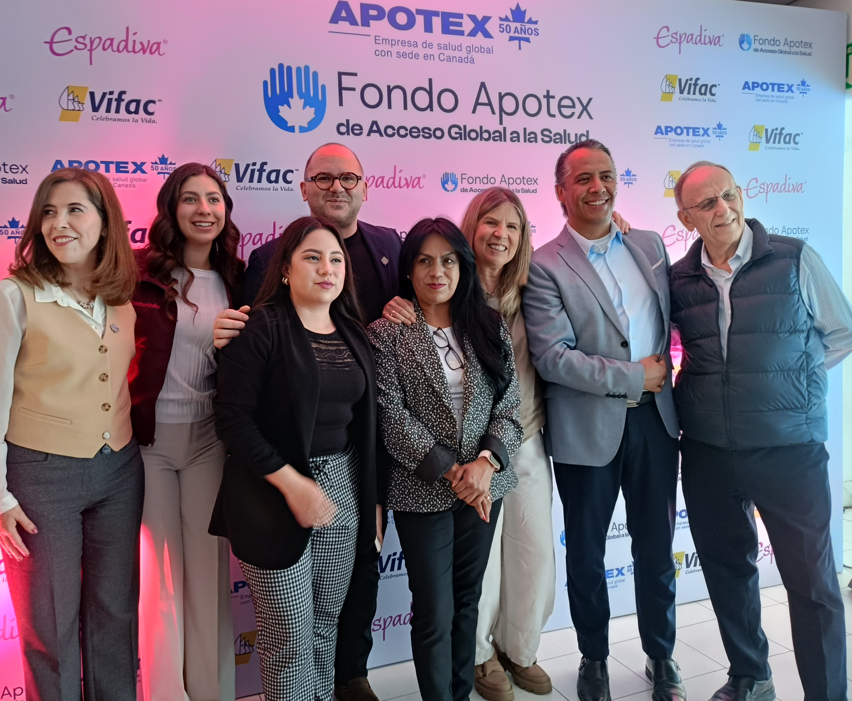 El Fondo de Acceso Global a la Salud de Apotex Otorgó a Vida y Familia ...